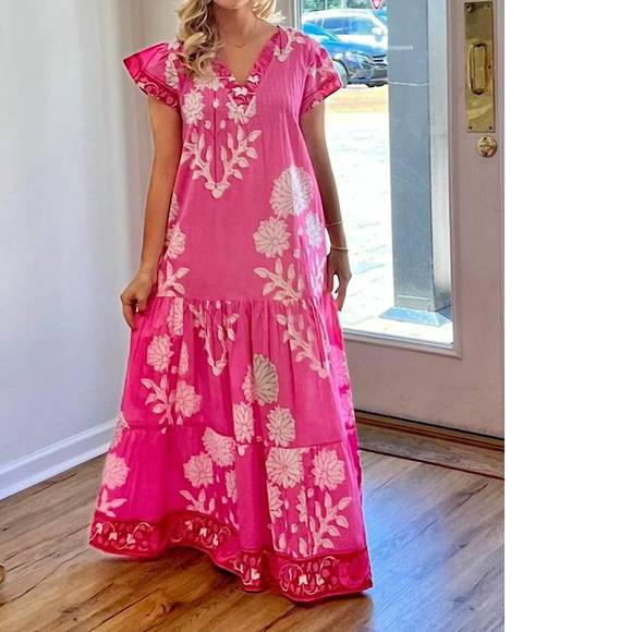 La Plage | Dresses | Nwt La Plage Bailey Maxi Dress In Carnation Pink ...